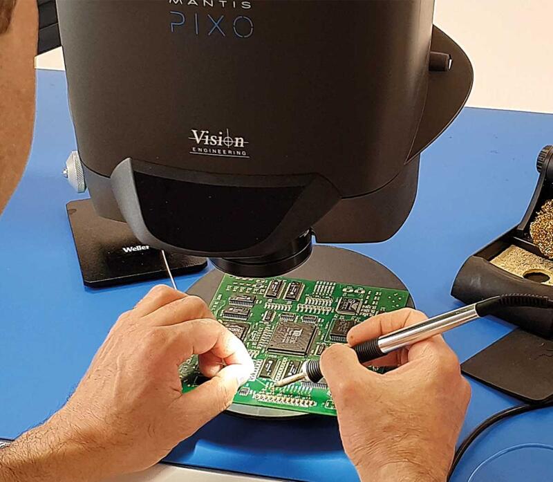 Ergonomic Inspection Solutions for PCB Manufacturers - Vision Engineering